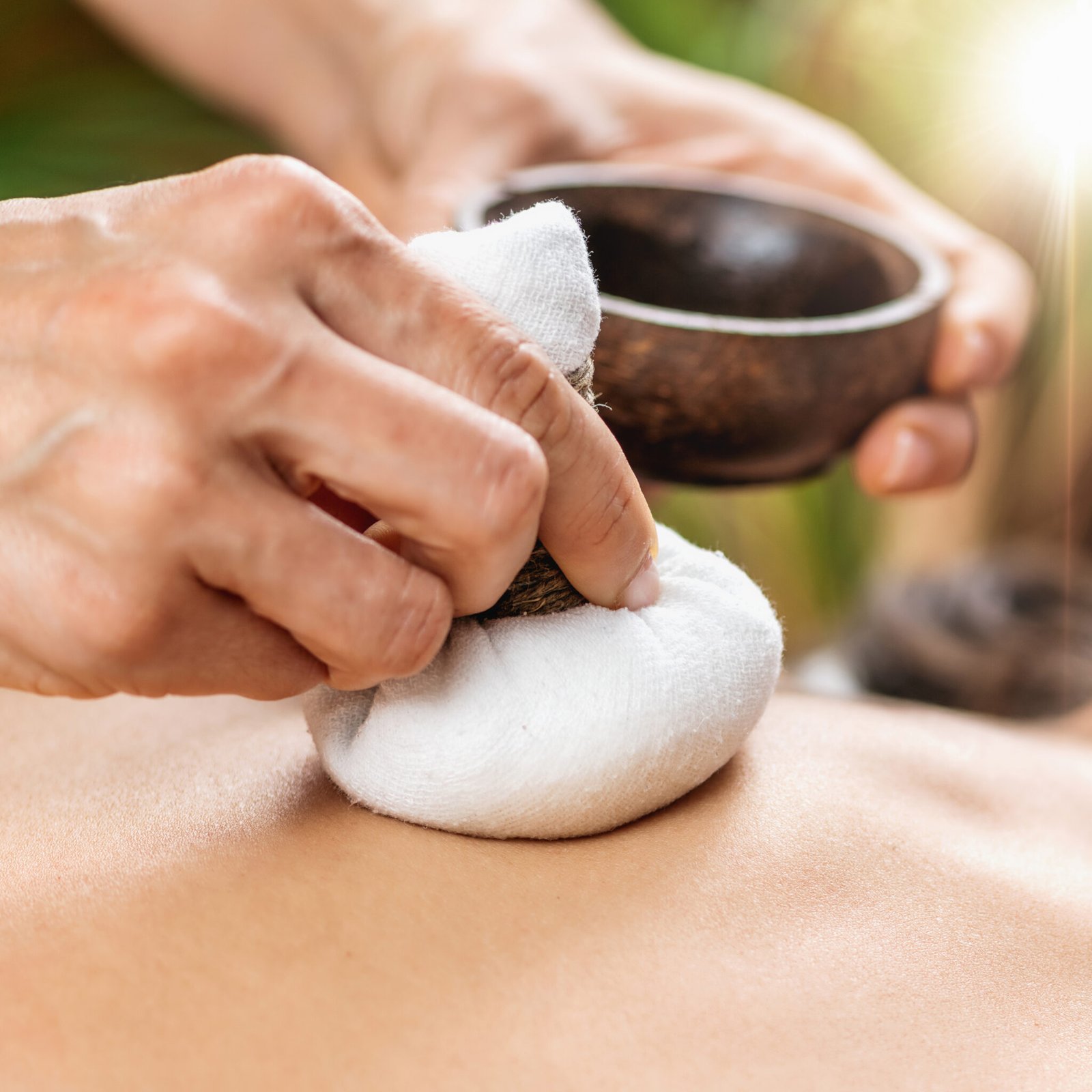 7 DIY Massage Oils: Easy Recipes for Relaxation and Health - Zen Life ...